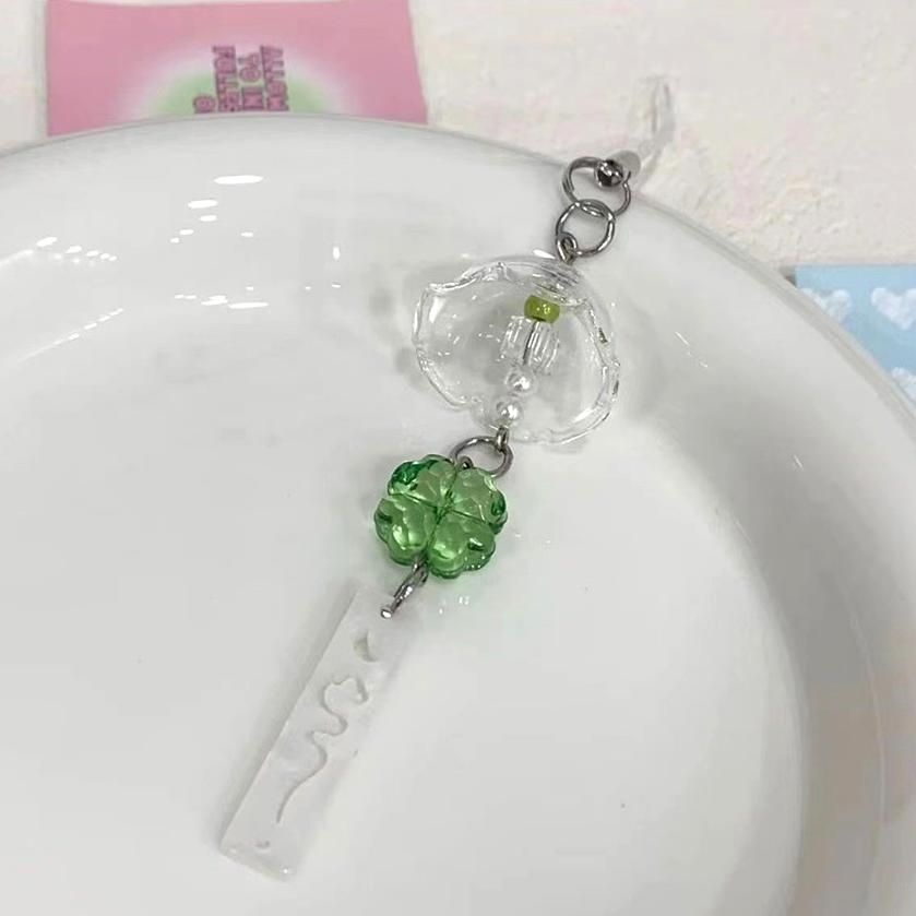 기타디자인용품 > 행운의 부적 네잎클로버 액막이 영롱한 후우링 키링 후우링키링 네잎크로버키링 백참 열쇠고리 | 오늘의집 쇼핑