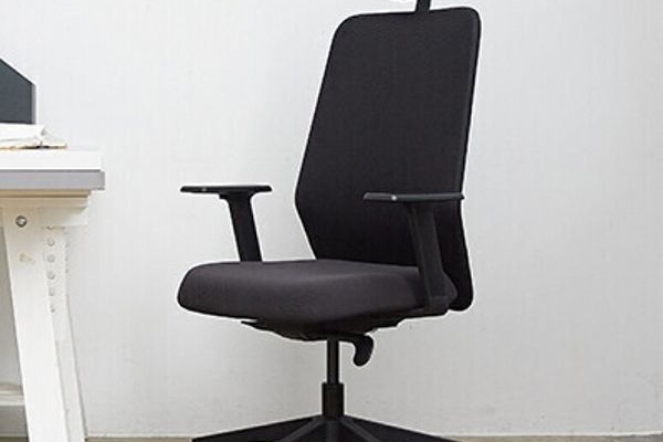 학생·사무용의자 > Q1 사무용의자 Q1P-HF-C (고정팔걸이/다이캐스팅 베이스) | 오늘의집 쇼핑