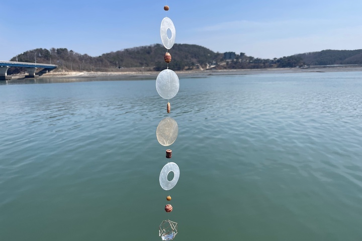 모빌·가랜드 인디언 자개 인테리어 모빌 썬캐쳐 오늘의집 쇼핑