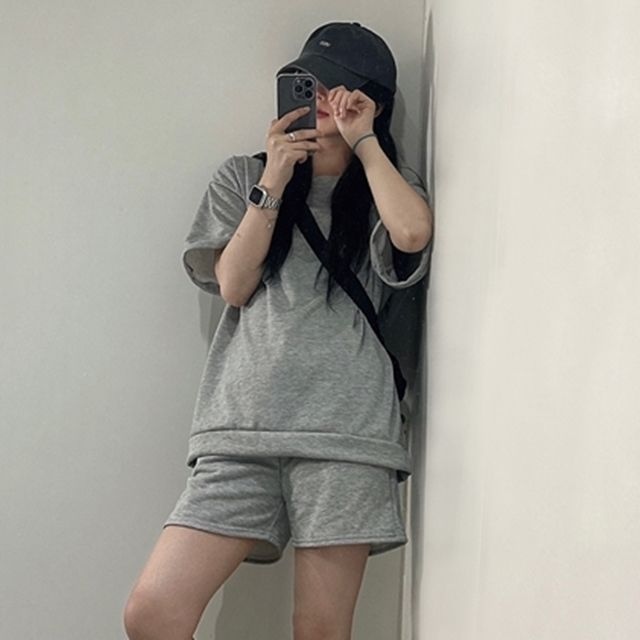 등산·아웃도어 여성 트레이닝 복 세트 Set 츄리닝 추리닝 반팔 티 밴딩 반바지 여름 여자 오버핏 무지 오늘의집 쇼핑