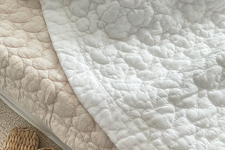 패드·스프레드 하트 모달이불 여름이불 겸 침대패드 2size 5colors 오늘의집 쇼핑