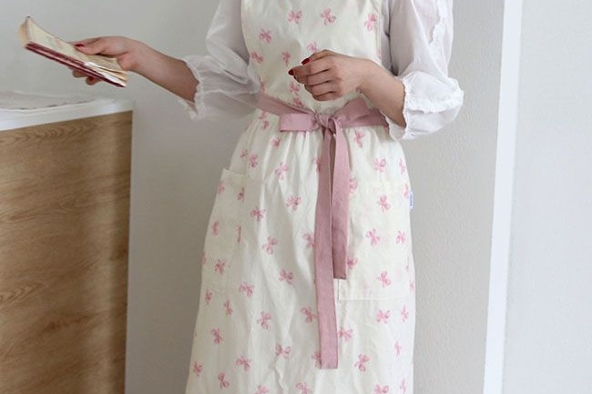 앞치마·주방장갑 엔젤 리본 롱 에이프런 앞치마 오늘의집 쇼핑