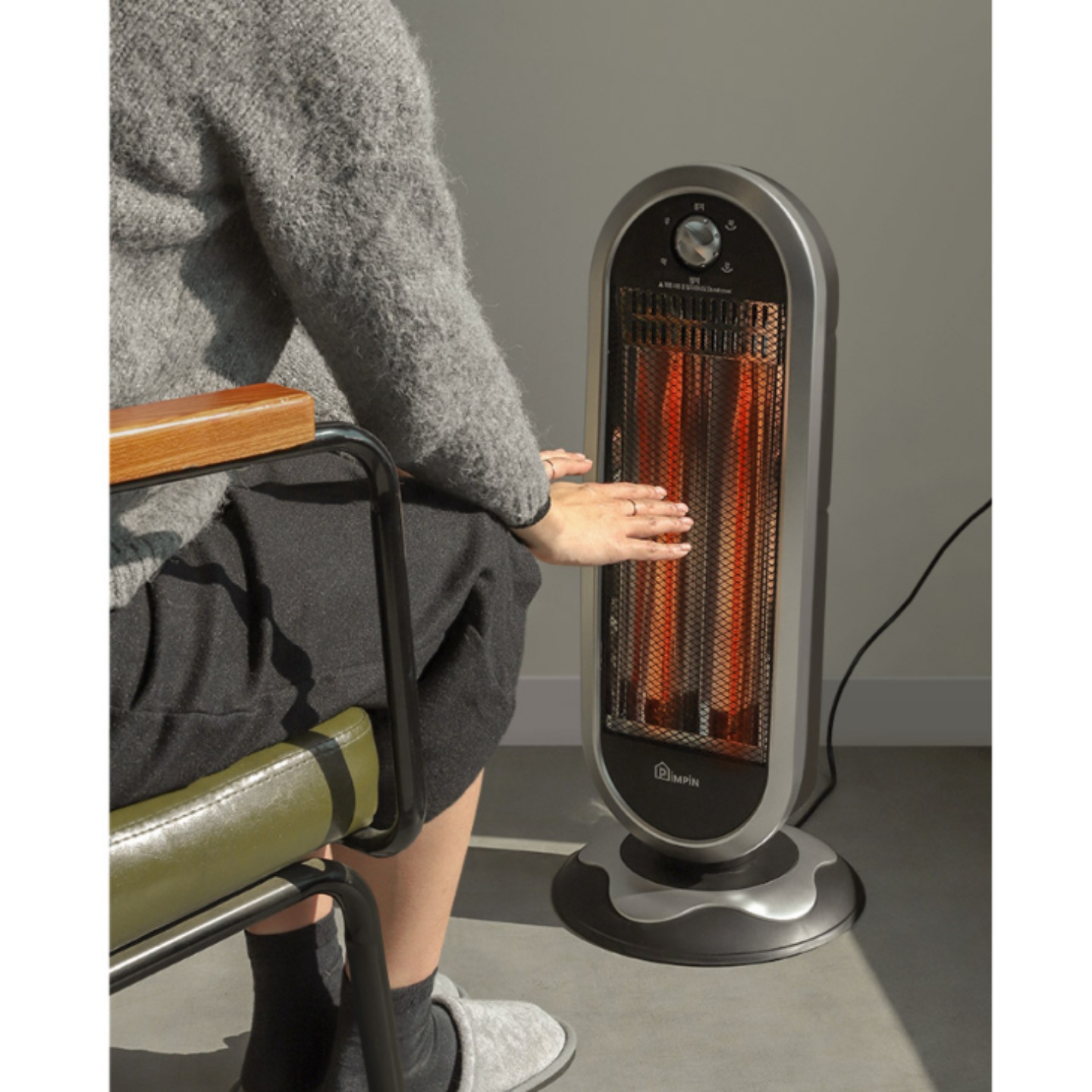 전기히터·온풍기 가정용 히터 전기 겨울 따뜻한 회전 욕실 발 난로 화장실 스탠드 난방 동파방지 열풍기 오늘의집 쇼핑
