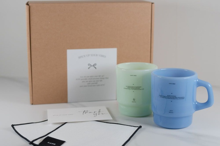 머그컵 > 선물세트 해피 러브 레터링 밀크글라스 250ml 머그컵 + 컵받침 (2P SET) | 오늘의집 쇼핑