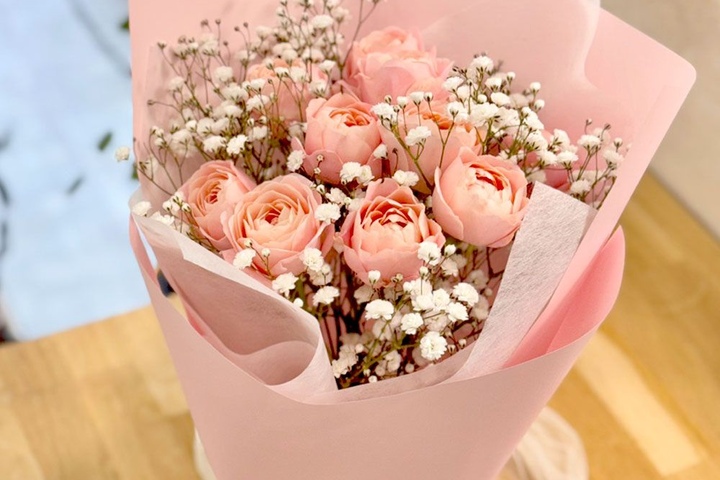 꽃다발·플라워박스 미니장미 안개꽃 생화 꽃다발 포장 오늘의집 쇼핑