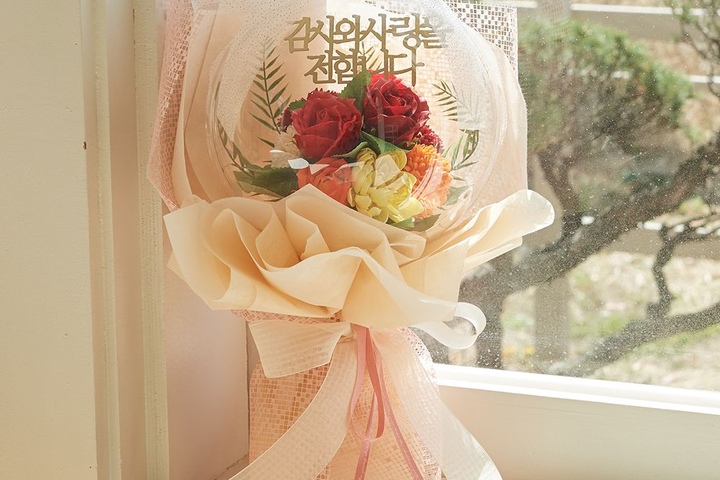 꽃다발·플라워박스 가정의달 카네이션 꽃풍선 비누꽃 어버이날 스승의날 오늘의집 쇼핑