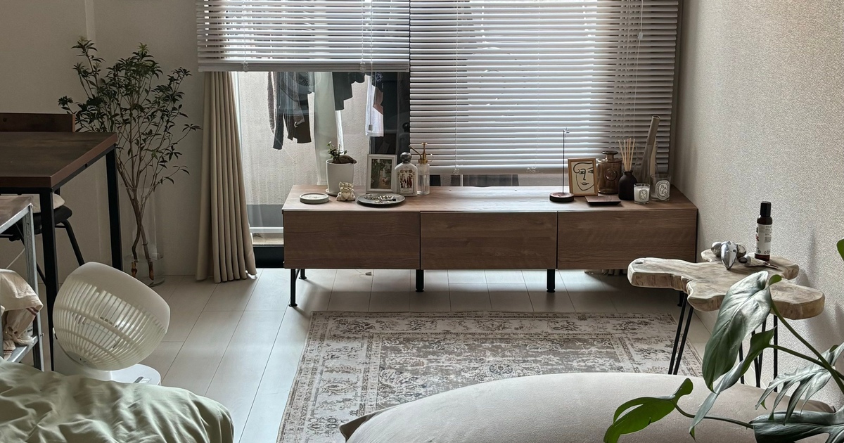 Explore side table ideas for 1K Korean interiors