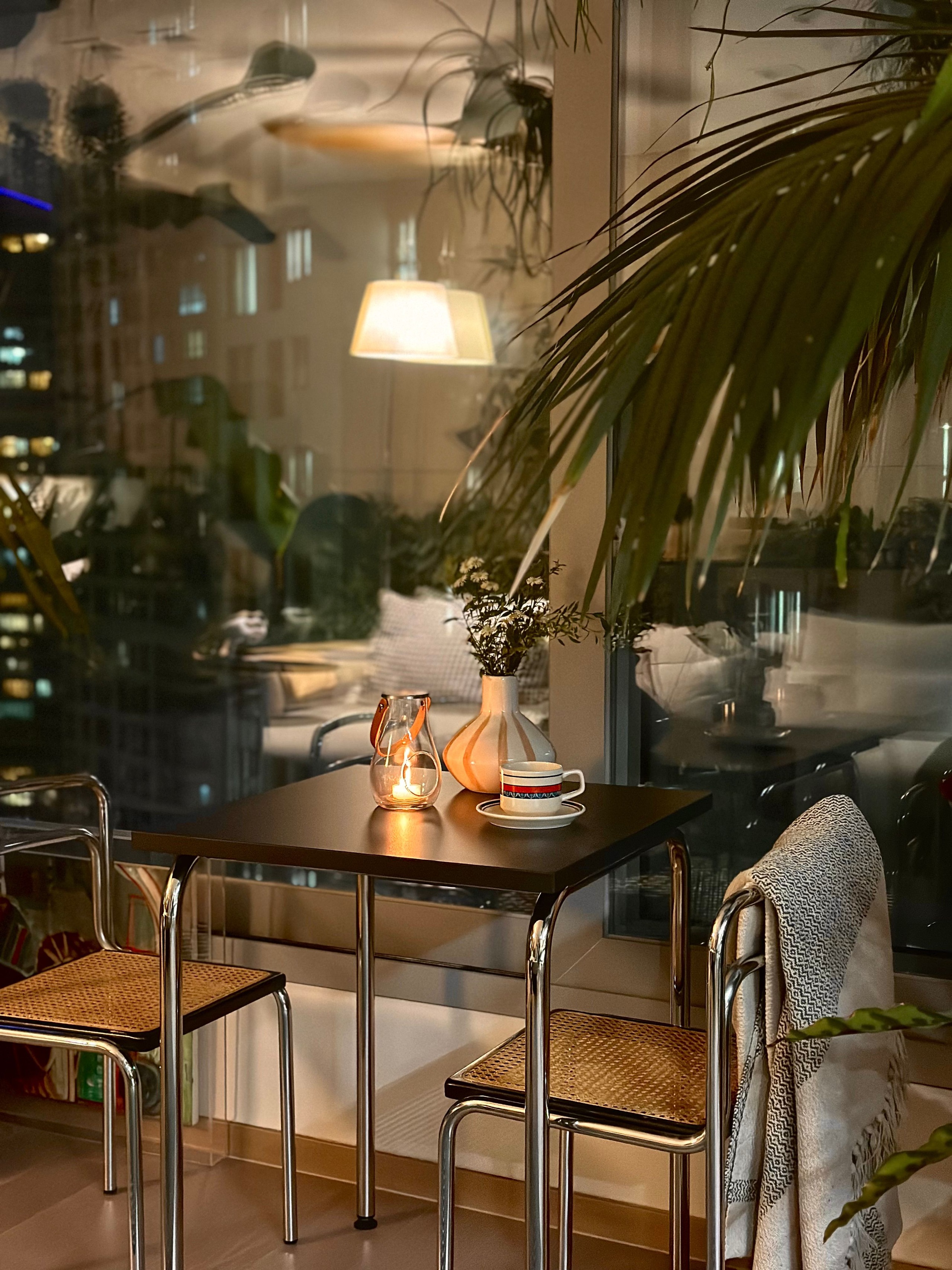 '레이코 421 테이블 (2 colors), Layko 421 Table' 제품으로 꾸민 유저들의 스타일링샷 | 오늘의집 ...