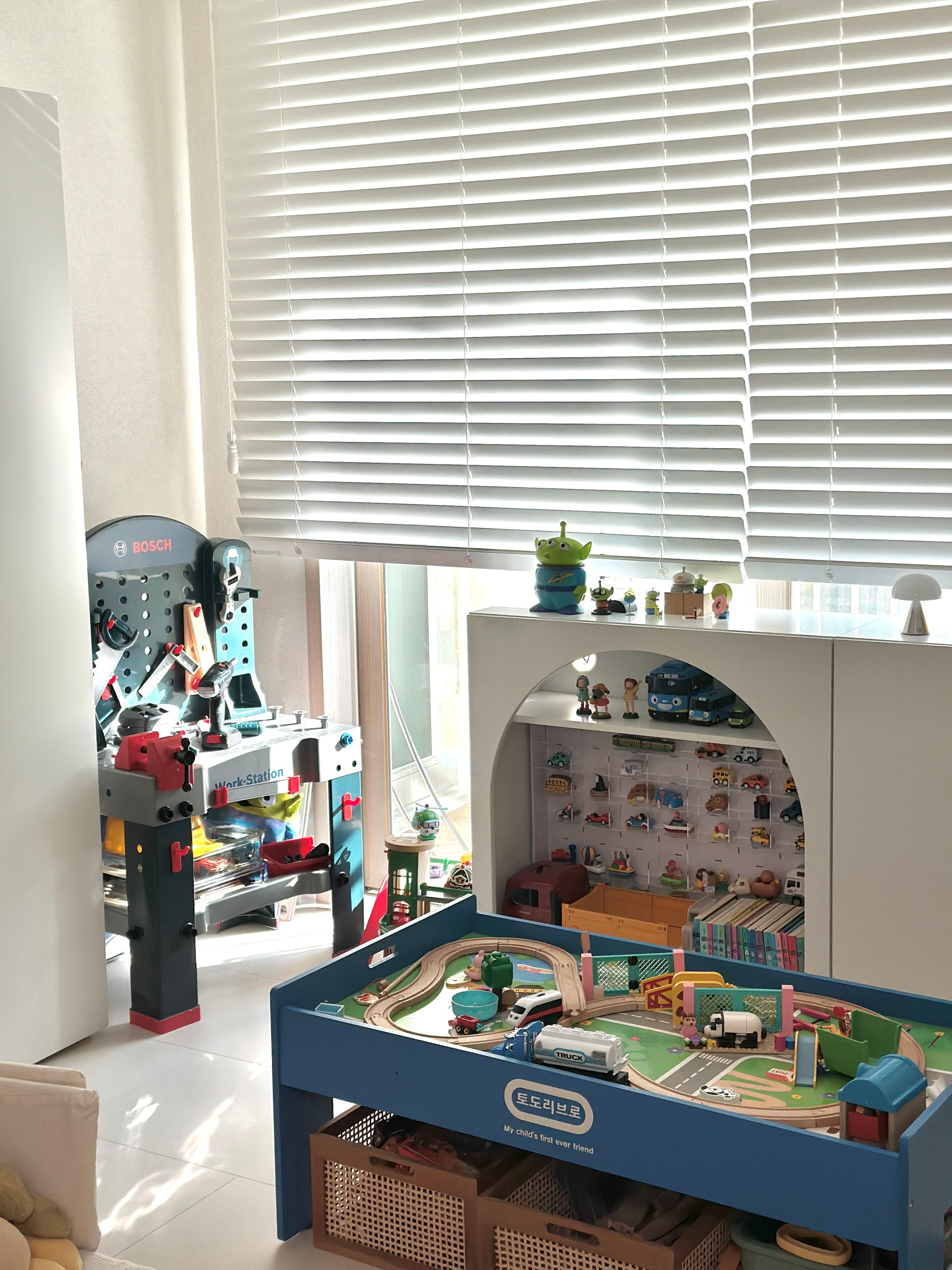 '모노 높은 수납장 800 E0목재 LPM 다용도 슬림 수납장' 제품으로 꾸민 유저들의 스타일링샷 | 오늘의집 유저들의 집꾸미기