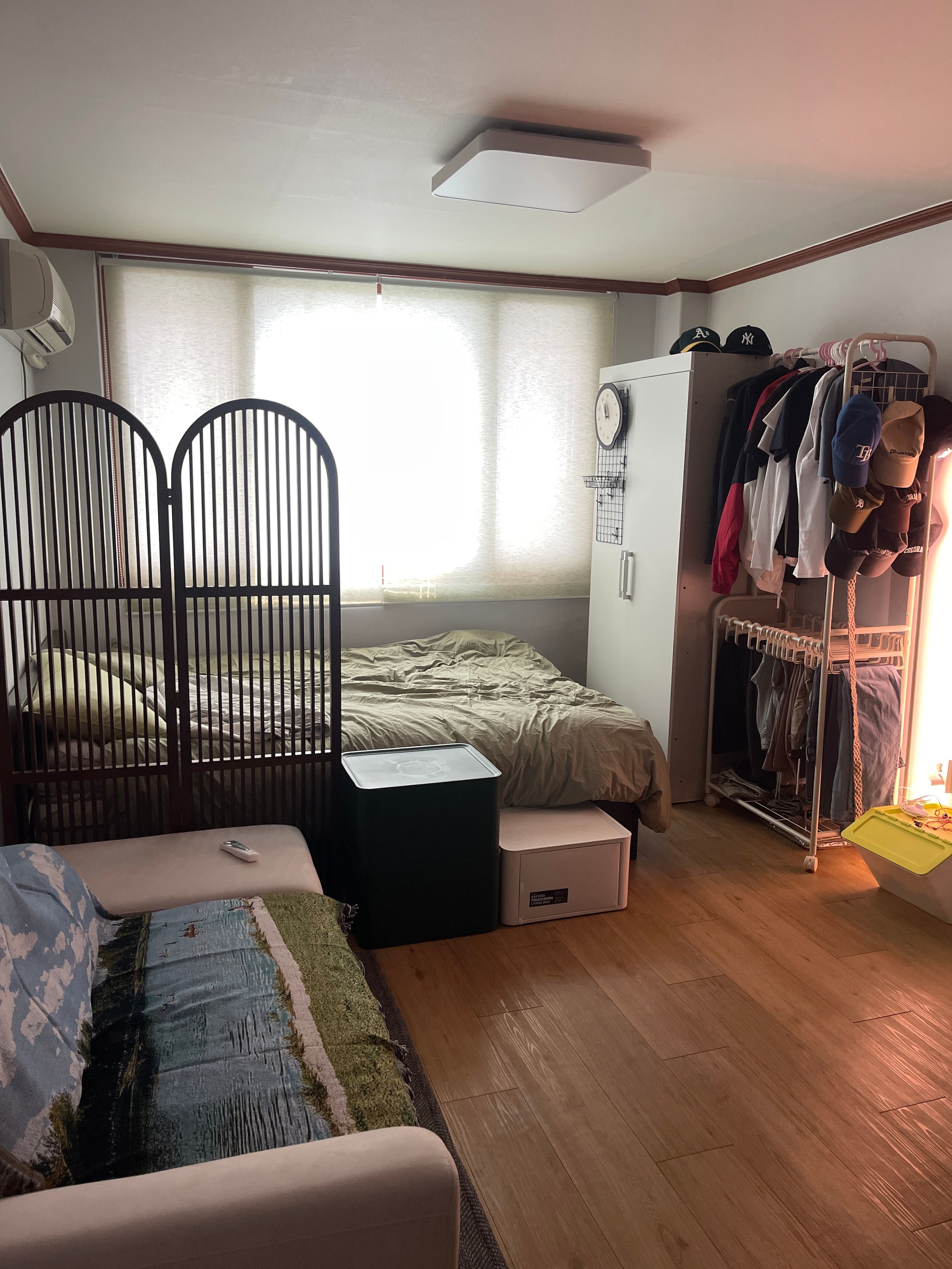 '벤 라운드 SE0등급 고무나무 원목침대 프레임 SS/Q' 제품으로 꾸민 유저들의 스타일링샷 | 오늘의집 유저들의 집꾸미기