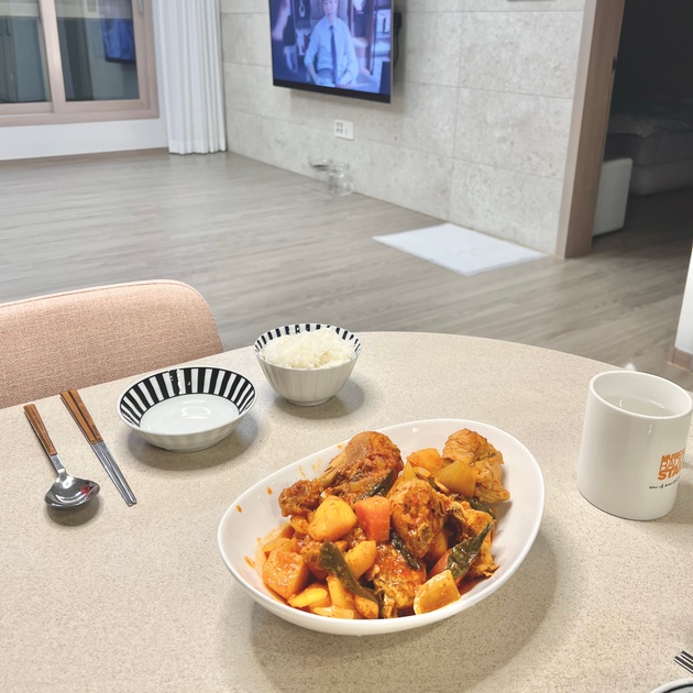 Kimmin.home 님의 라이프스타일 | 라이프스타일 슈퍼앱, 오늘의집