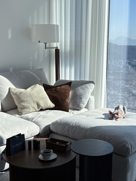 nuvo.house 님의 라이프스타일 | 라이프스타일 슈퍼앱, 오늘의집