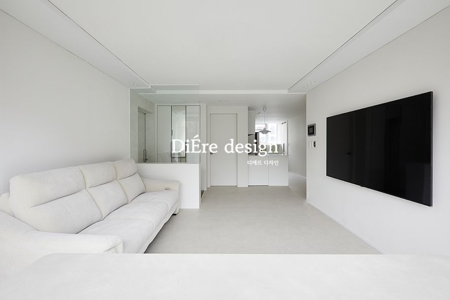 자연 채광과 따뜻한 톤이 어우러진 고요한 공간 서대문구 인테리어 돈의문센트레빌 아파트 인테리어24py 라이프스타일 슈퍼앱 오늘의집