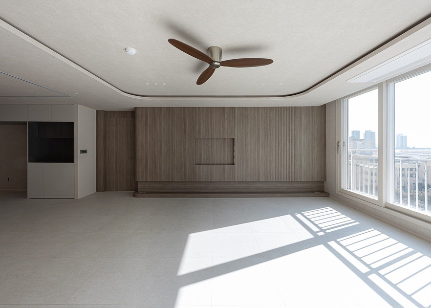 우드의 따뜻한 색감으로 채워진 38평 _ 수완 호반베르디움1차 38PY | 라이프스타일 슈퍼앱, 오늘의집