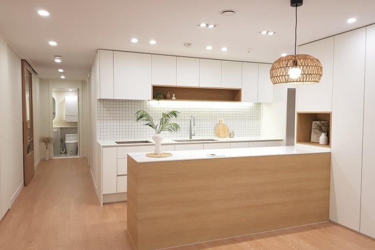 스타일리시한 인테리어 소품의 연출, 양정 자이 더샵 SK뷰 35PY | 라이프스타일 슈퍼앱, 오늘의집