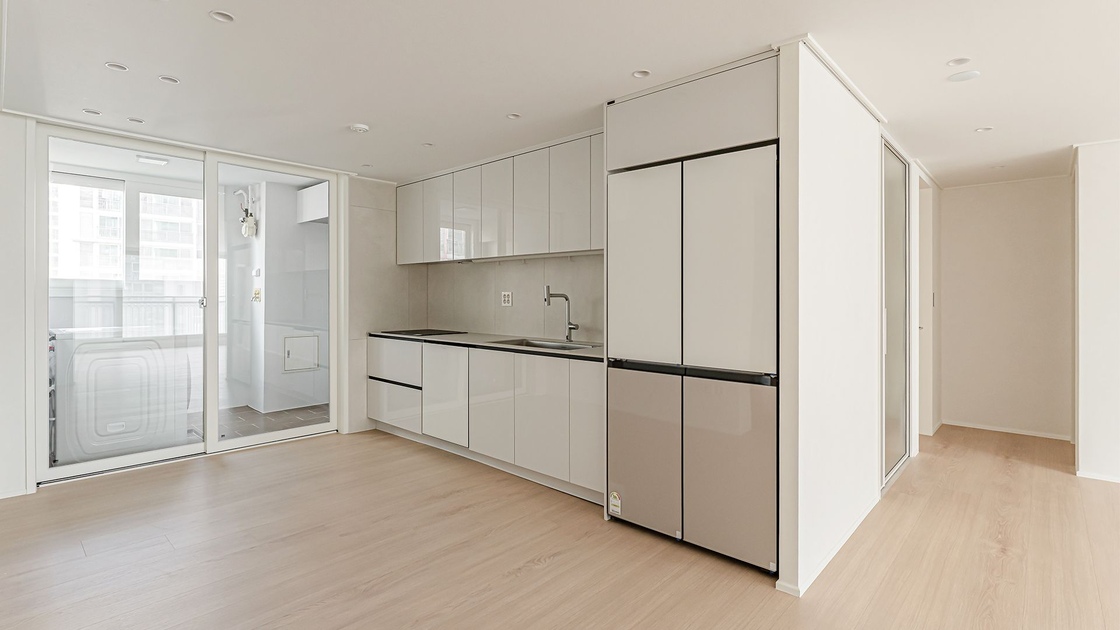 #우드 #화이트 #포근함으로 완성된 [삼성 힐스테이트 2차] 33PY | 라이프스타일 슈퍼앱, 오늘의집