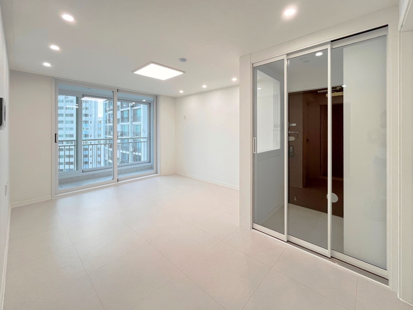 깔끔하고 간결하게 인계 삼성아파트 23PY | 라이프스타일 슈퍼앱, 오늘의집