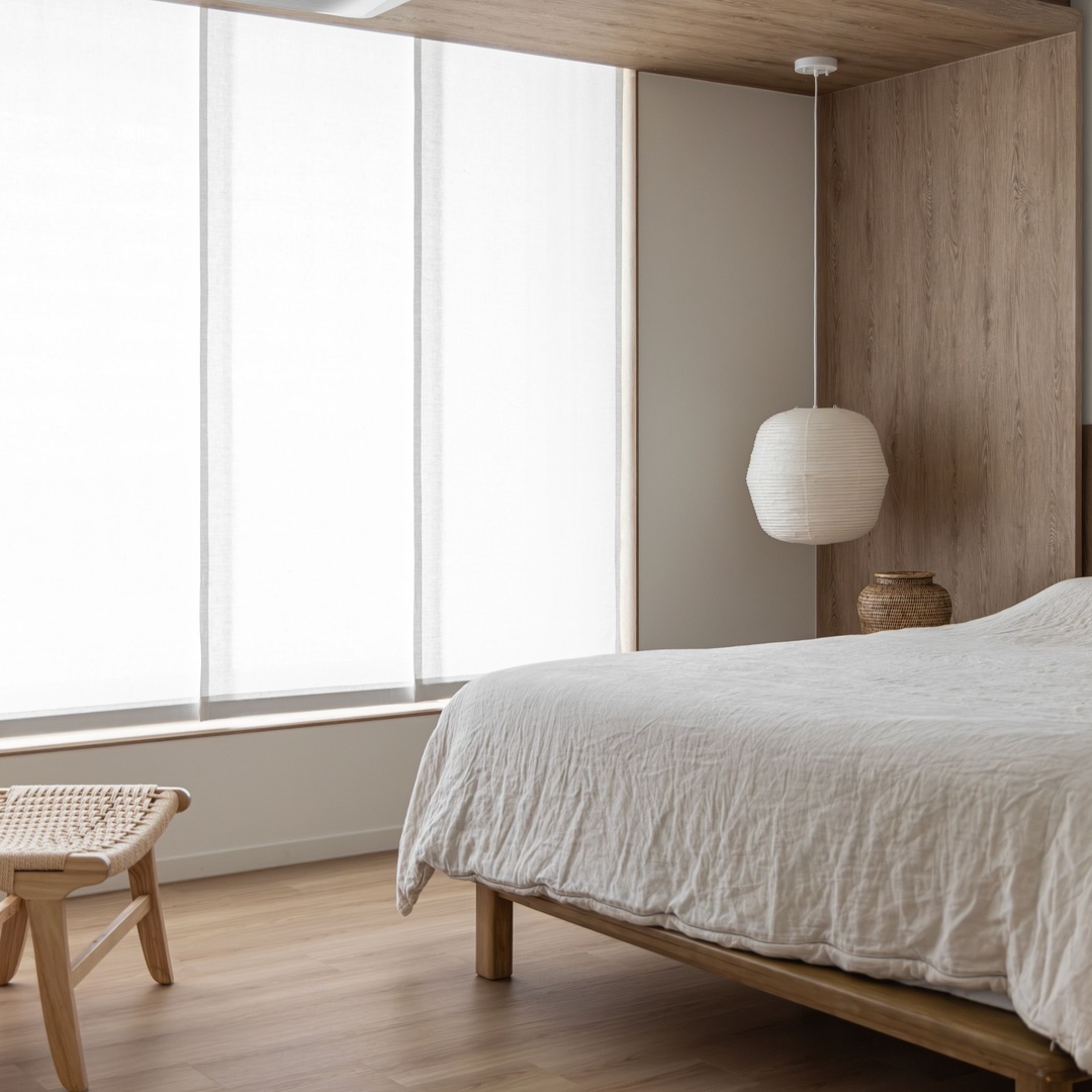 용인 동천동 수지디이스트 47평형 인테리어_나무의 결이 어우러진 [Oriv] | 라이프스타일 슈퍼앱, 오늘의집